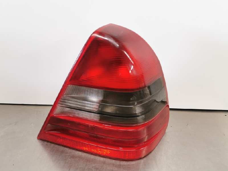 FEU ARRIÈRE DROIT / 1695375 POUR MERCEDES-BENZ CLASE C W202 BERLINA 250 ...