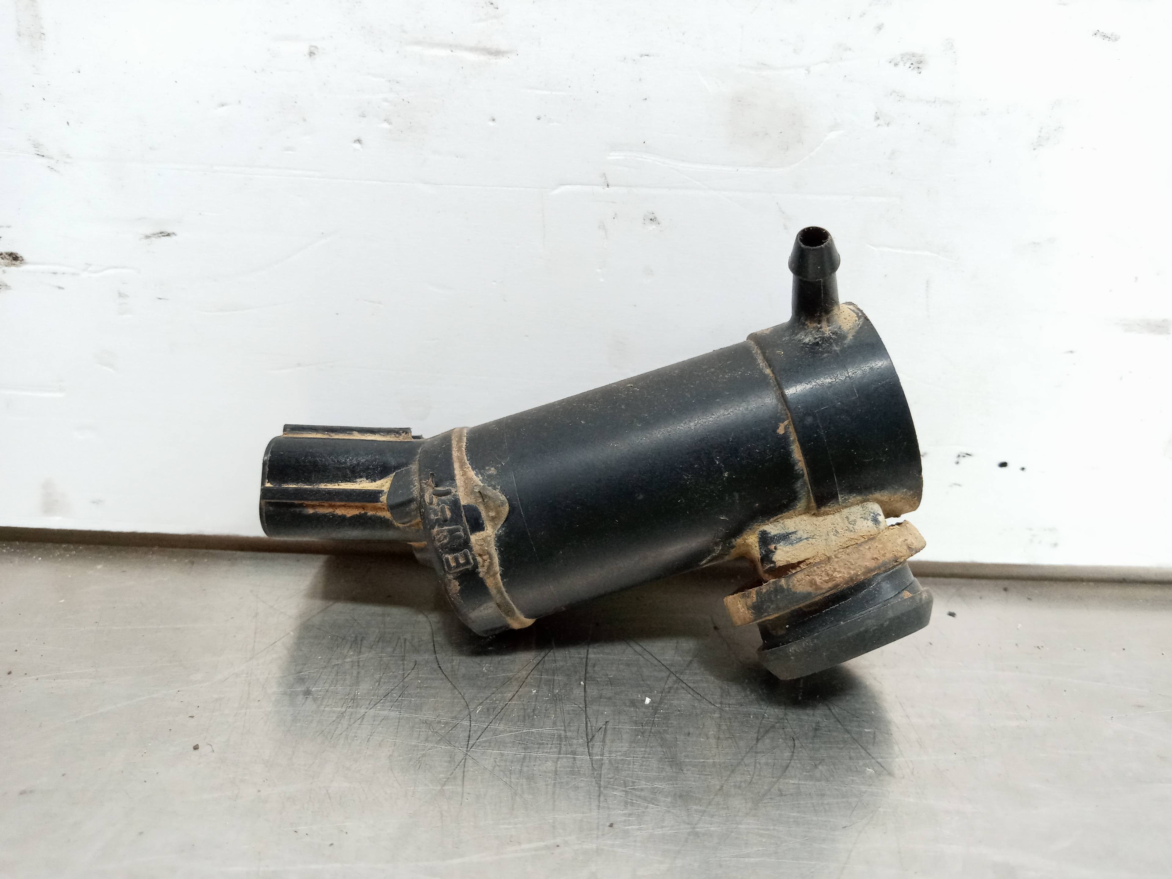 POMPE D´EAU DE NETTOYAGE DU PARE BRISE / 1714735 POUR MITSUBISHI L 200 ...