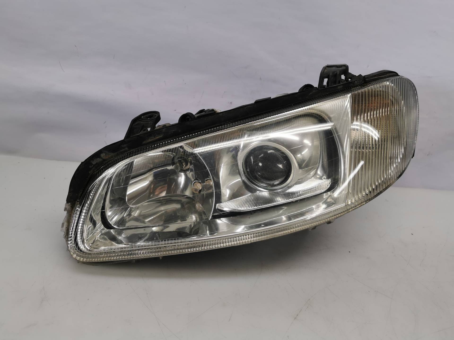 FEU GAUCHE / 1777013 POUR OPEL OMEGA B BASICO BERLINA | eBay